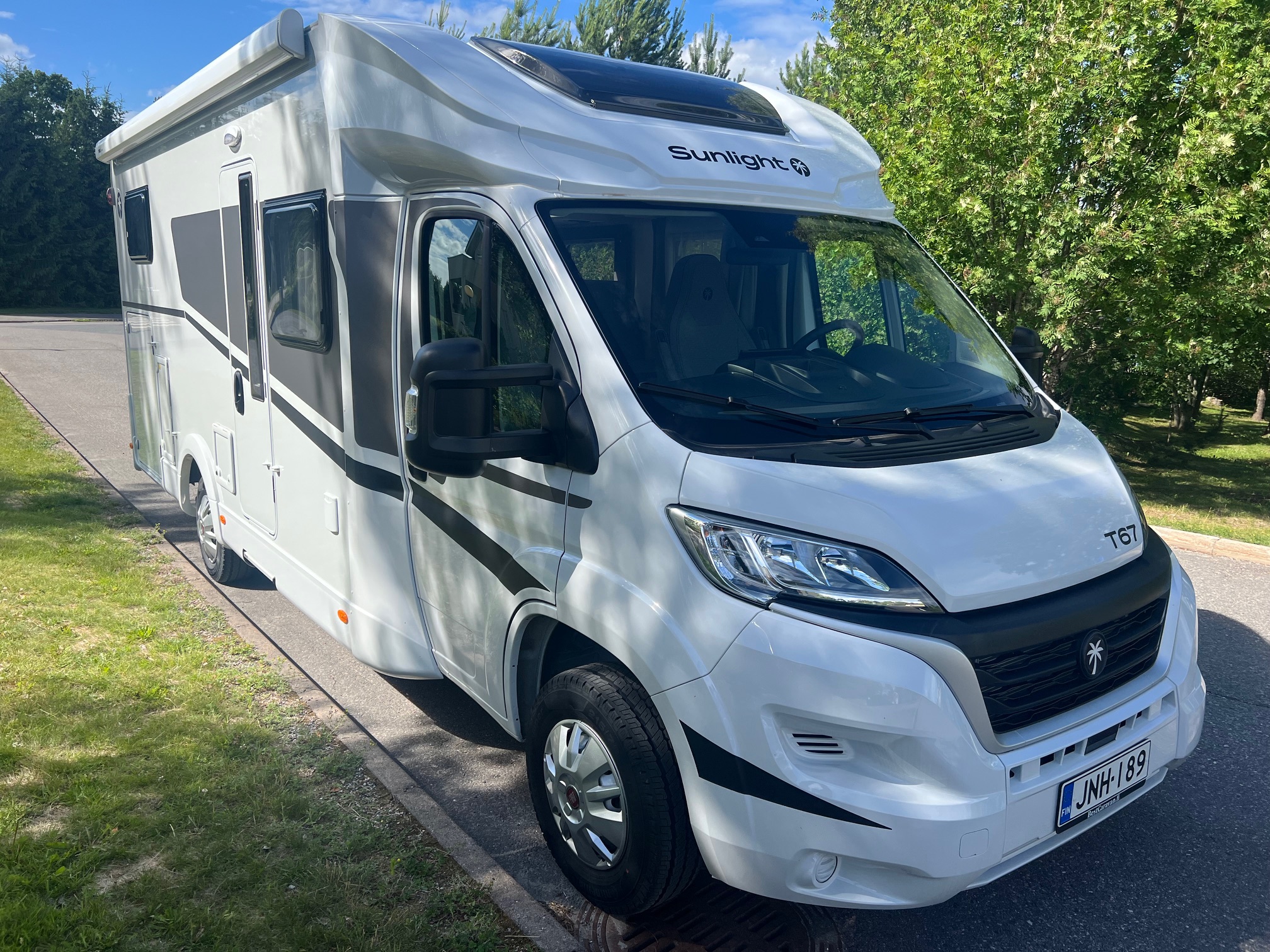 Fiat Sunlight T67 -matkailuauto - Caravan Keidas